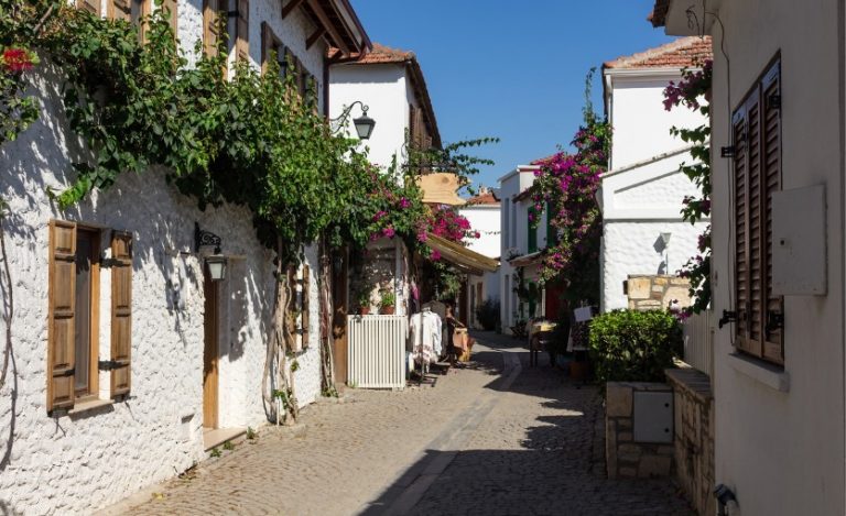 Emeklilik Hayallerini Süsleyen Ege’nin En Güzel Sahil Kasabaları